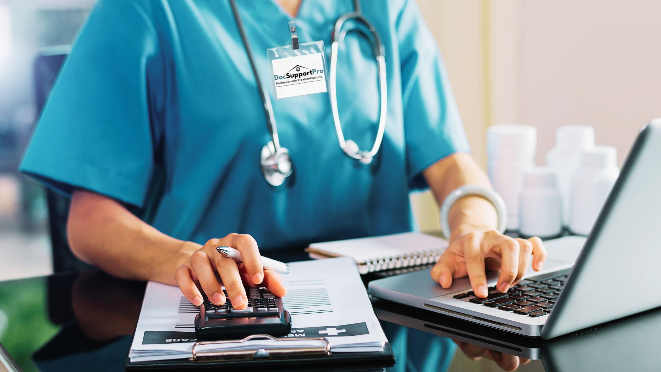 Abrechnung in der Arztpraxis? Wir entlasten Sie.